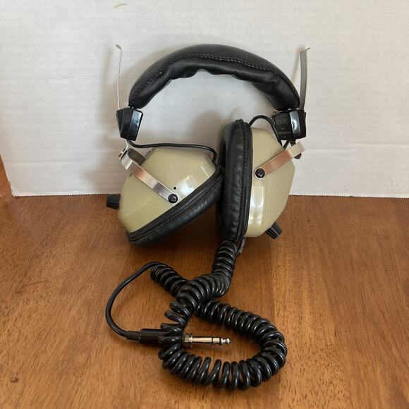 Realistic | Headphones | Vintage Realistic Nova Pro 8 Ohm Stereo ...